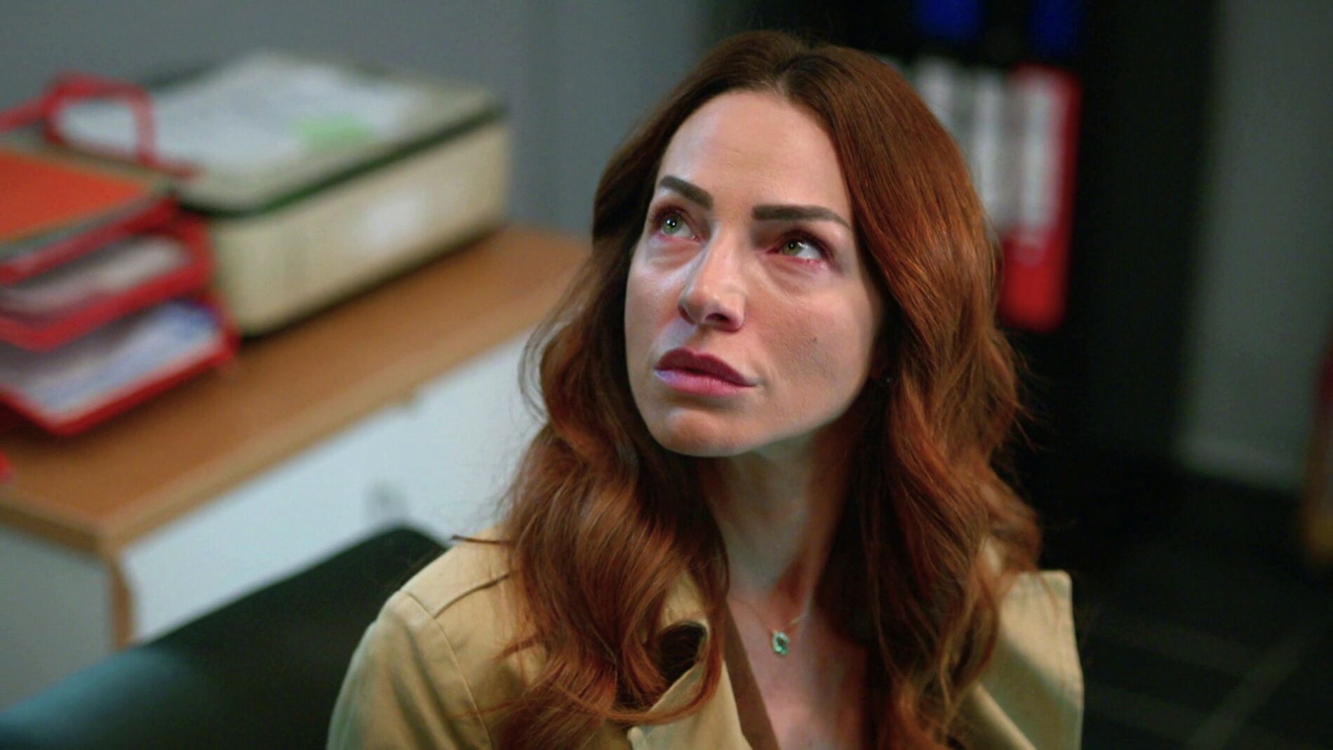 Esta noche en Hermanos: Berk cambia de idea y da la cara por Ayla ...